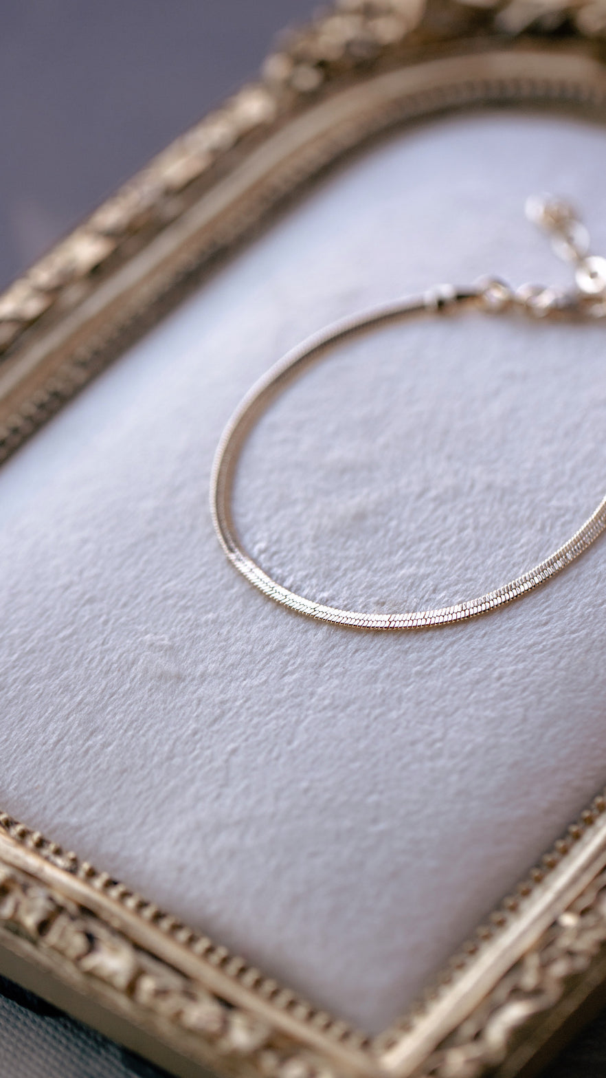 Herringbone Bracelet – The Neon Cactus Studio